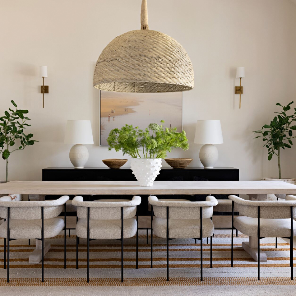 Unleashing the Striking Effects of Black Light Fittings - Decoraf