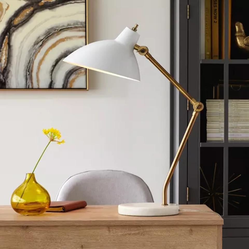 Where to Find the Best Battery Operated Table Lamps: A Comprehensive ...